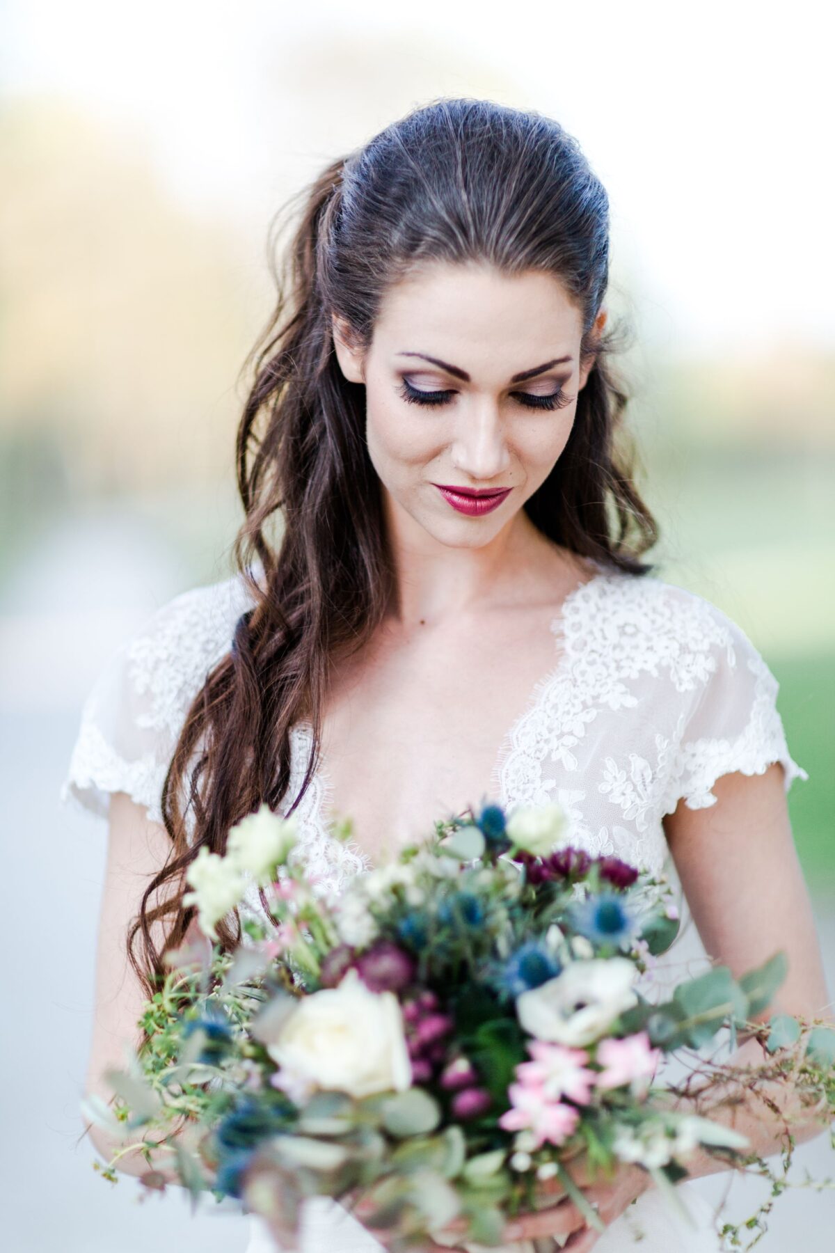 Die schönsten Brautfrisuren für offene Haare I WeddyPlace