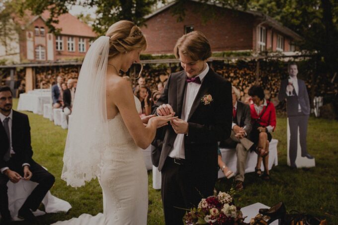 Freie Trauung – 13+ hervorragende Ideen und Tipps