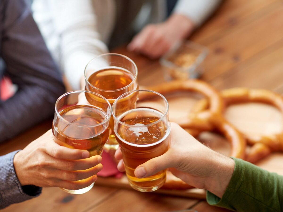 Bierhochzeit: Einzigartige Ideen für Euer Brauerei-Themenfest